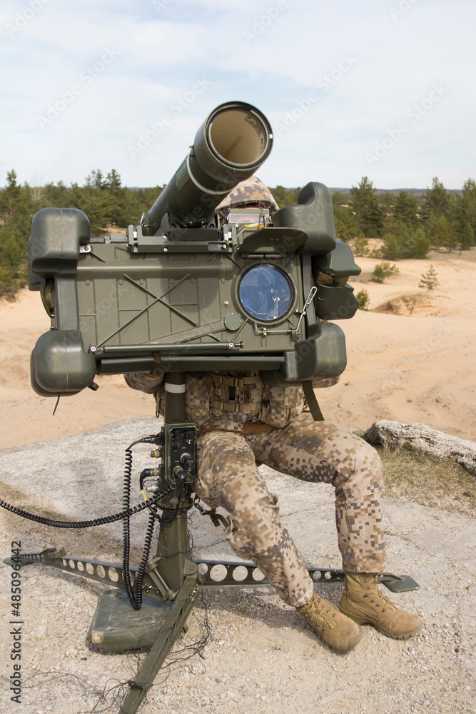 Military rocket , Military training, fighting, fighting, war, shooting ...