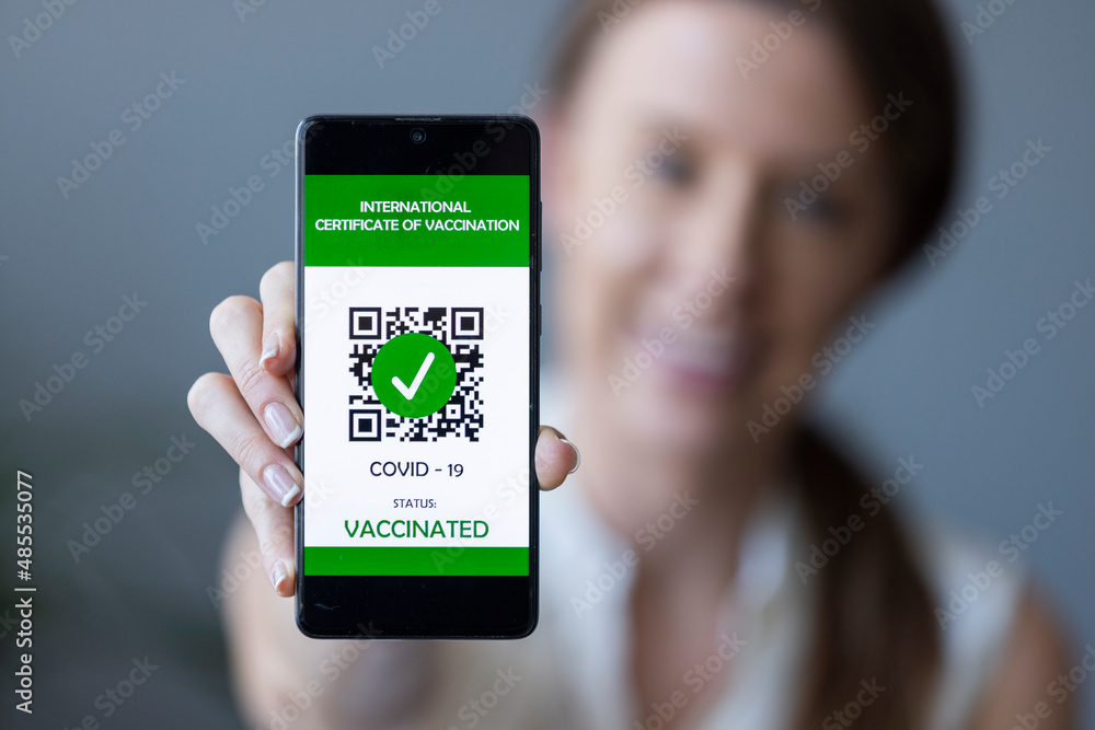 Close up of view hands women holding smartphone display on app mobile ...