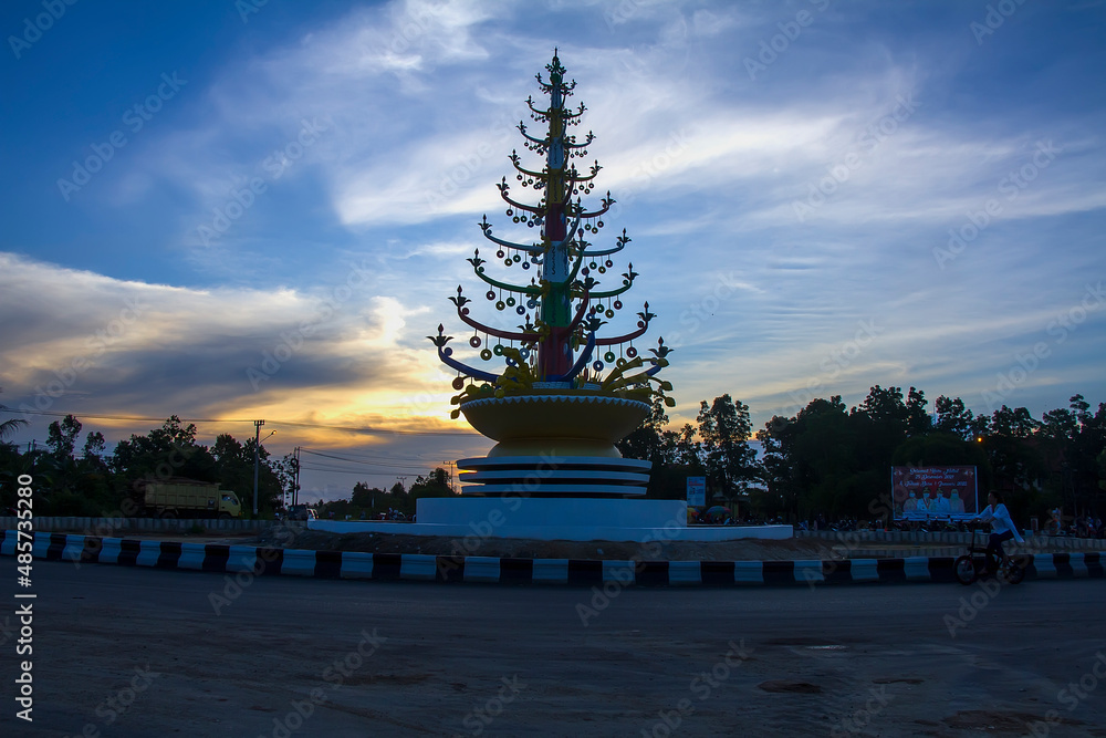 Mount Perak Roundabout Located in Tamiang Layang, East Barito Regency ...