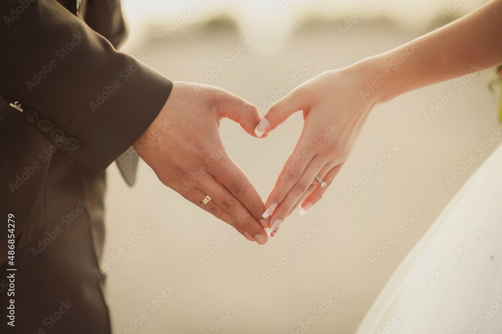 Happy wedding photography of bride and groom at wedding ceremony ...