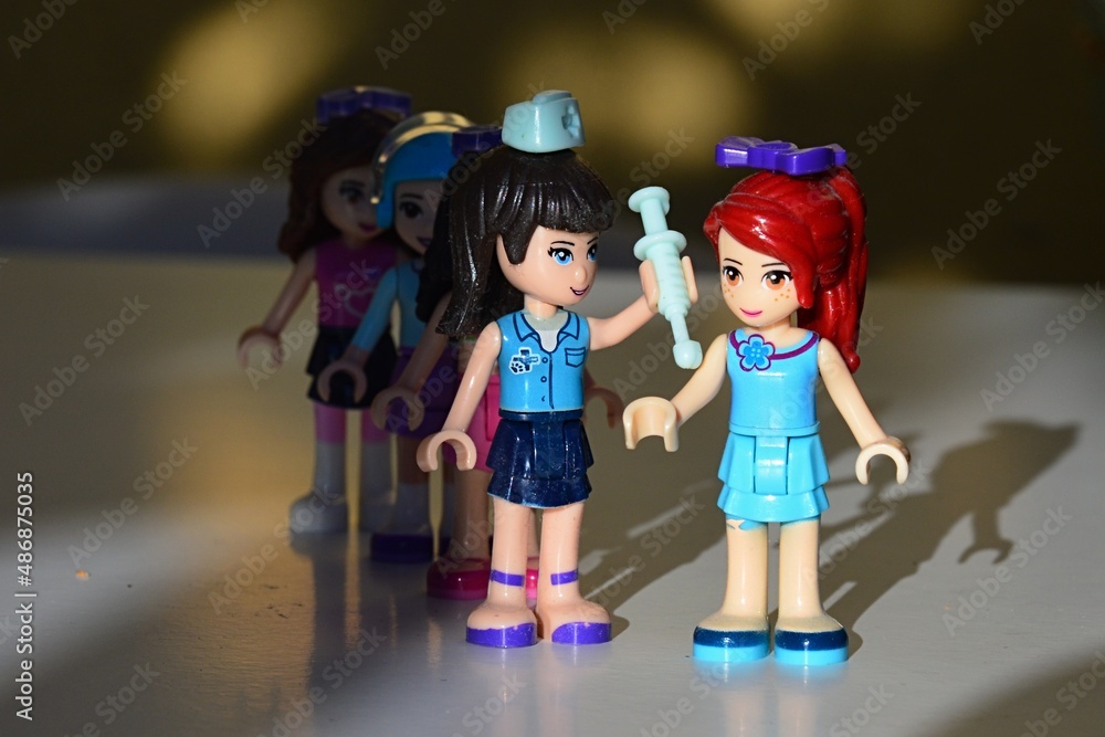 LEGO Friends veterinary doctor Sophie is administering large syringe ...