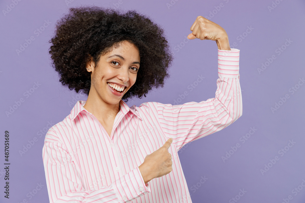 Young strong sporty fitness woman of African American ethnicity 20s in ...