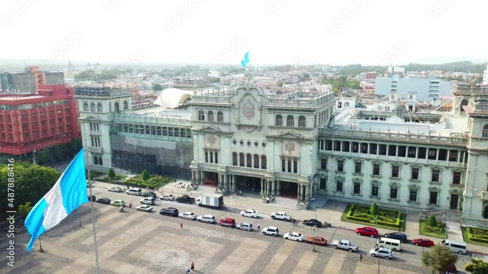 Video de dron del Palacio Nacional de la Cultura, el edificio principal ...