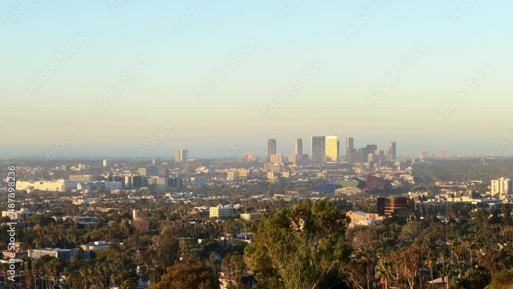 Stockvideo Los Angeles at sunrise. The general plan of the city in the ...