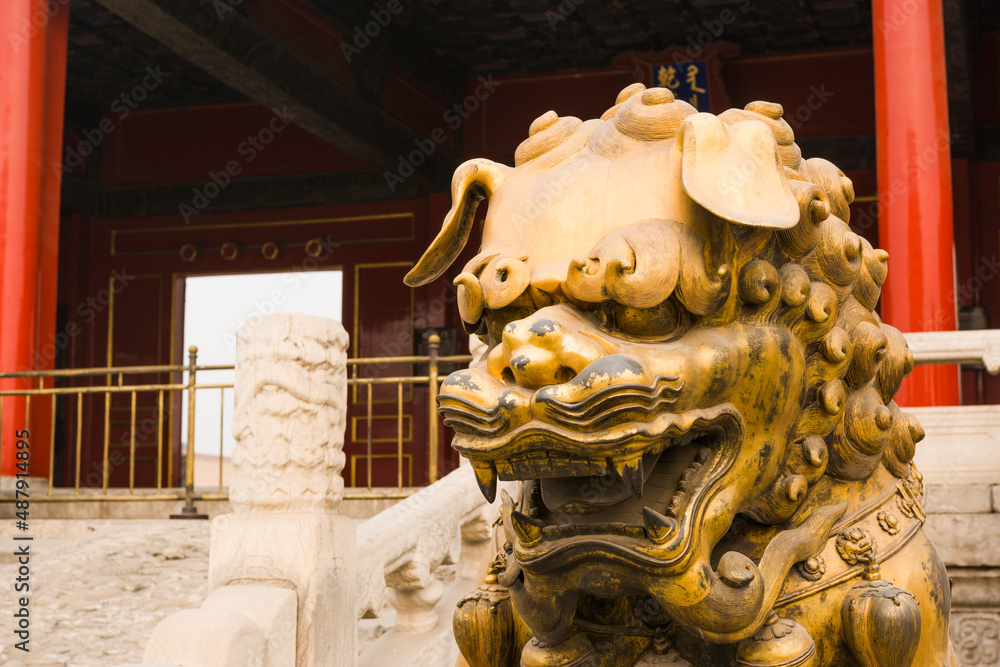Bronze Lion gatekeeper in front of Taihe Gate of Beijing Forbidden ...