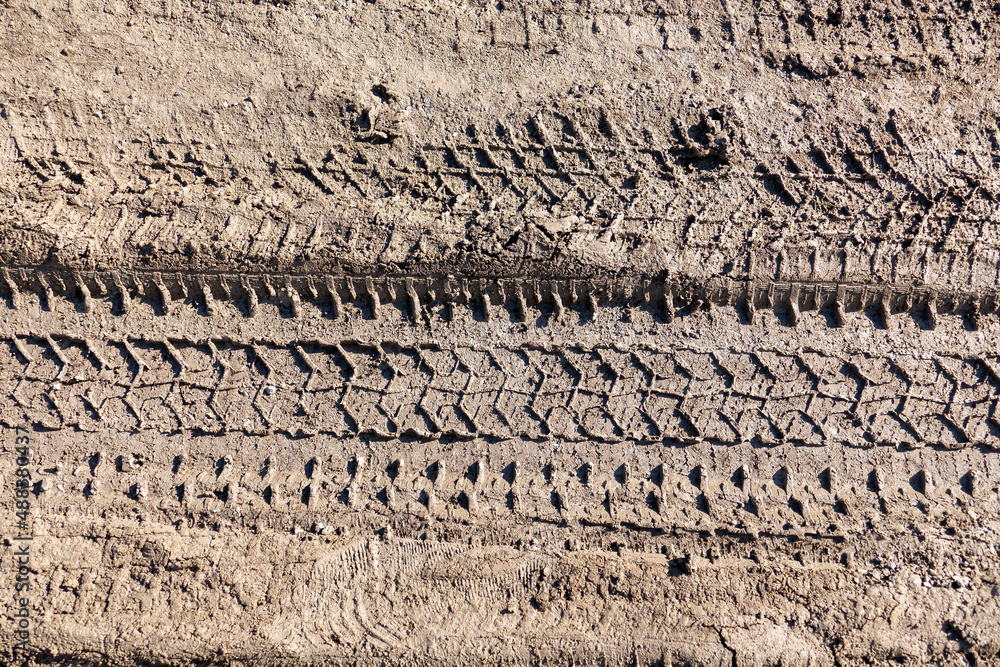 automobile tire marks on mud, tire marks on mud, tire tread marks on ... automobile tire marks on mud, tire marks on mud, tire tread marks on ...