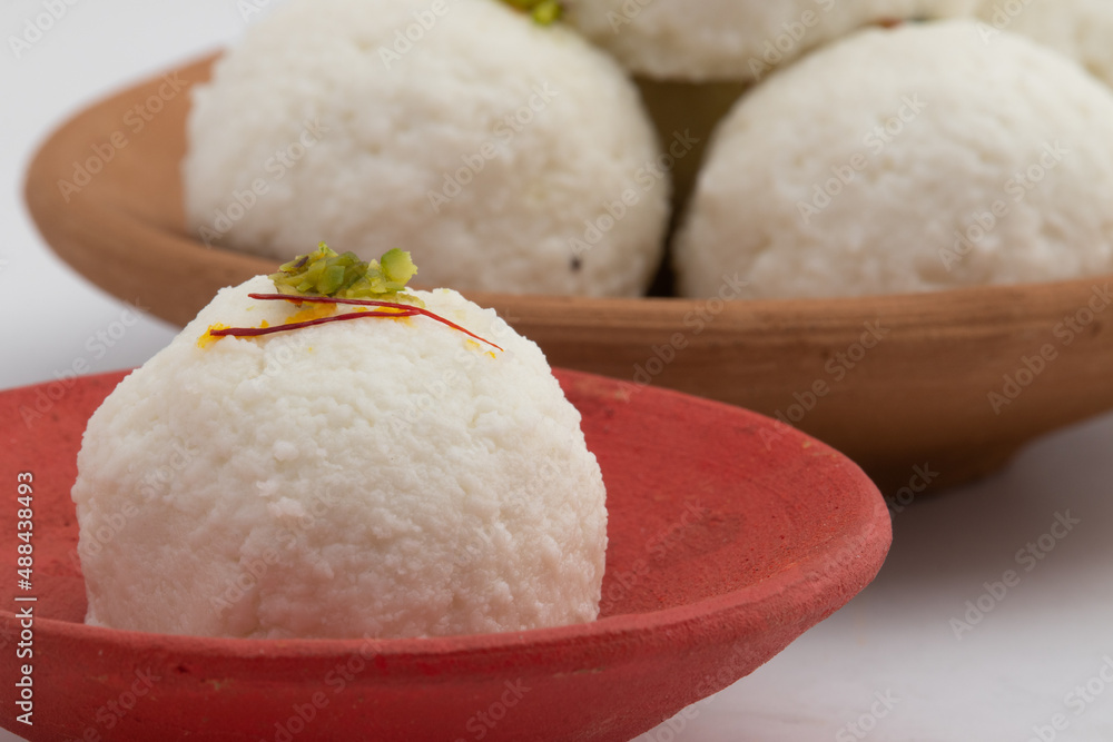 Bengali Mithai Kacha Gola Also Called Pranohora Sondesh Mishti Kaacha ...