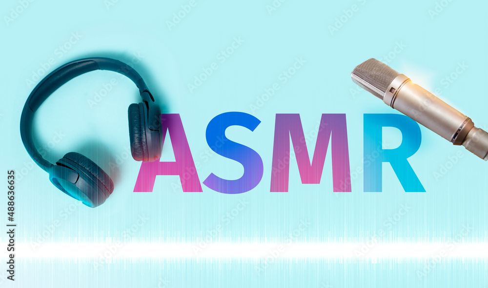 ASMR concept. Headphones and microphone on asmr background. Autonomous ...