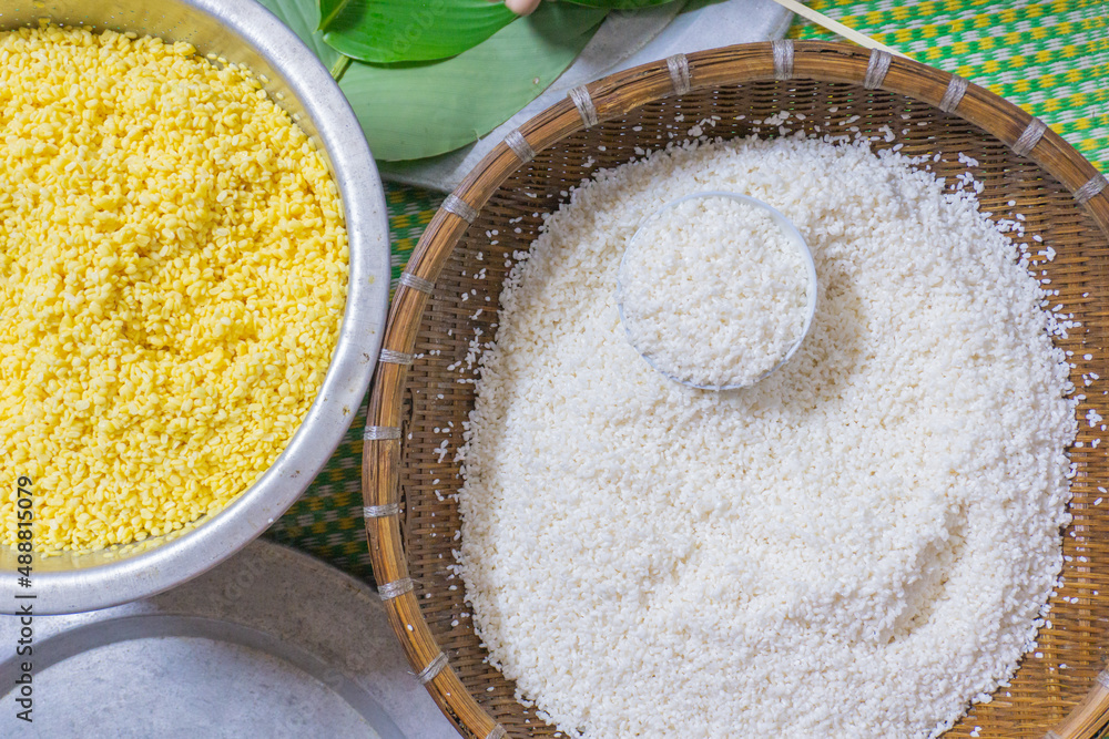 Making chung cake - A traditional food in Tet holiday- Vietnam ...