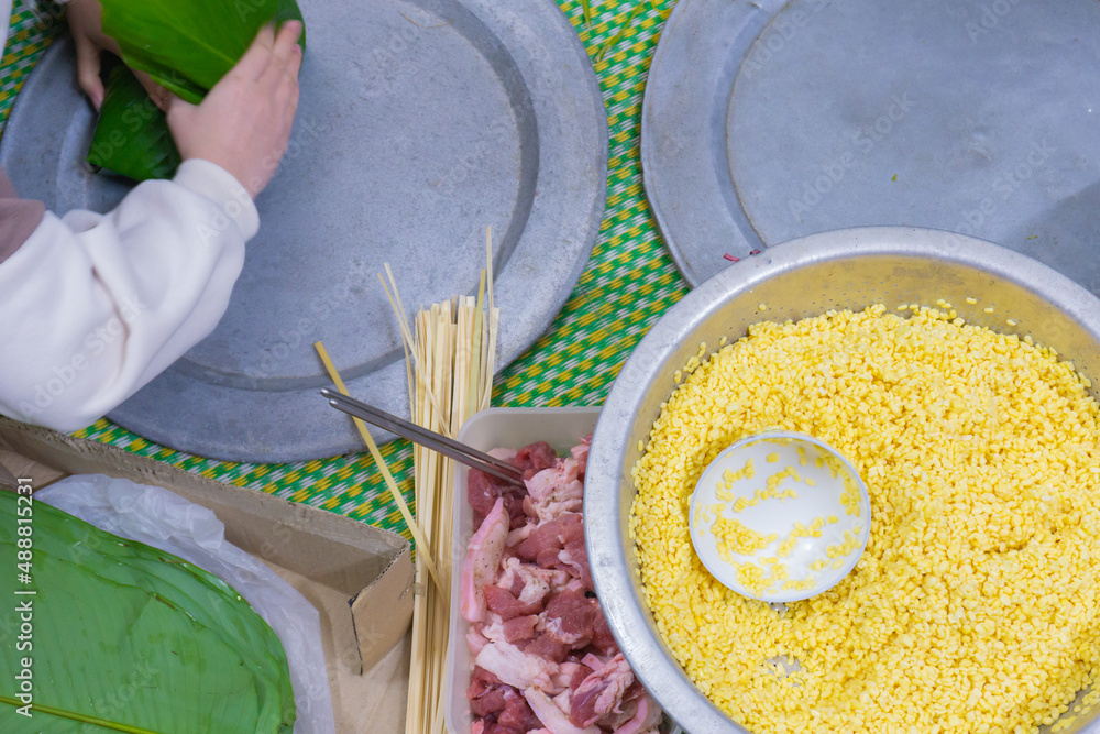 Making chung cake - A traditional food in Tet holiday- Vietnam ...