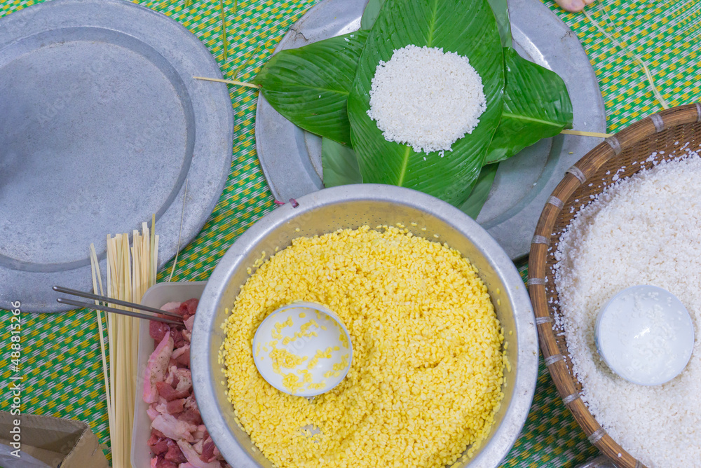 Making chung cake - A traditional food in Tet holiday- Vietnam ...