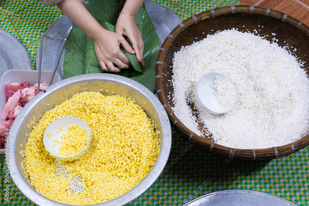 Making chung cake - A traditional food in Tet holiday- Vietnam ...
