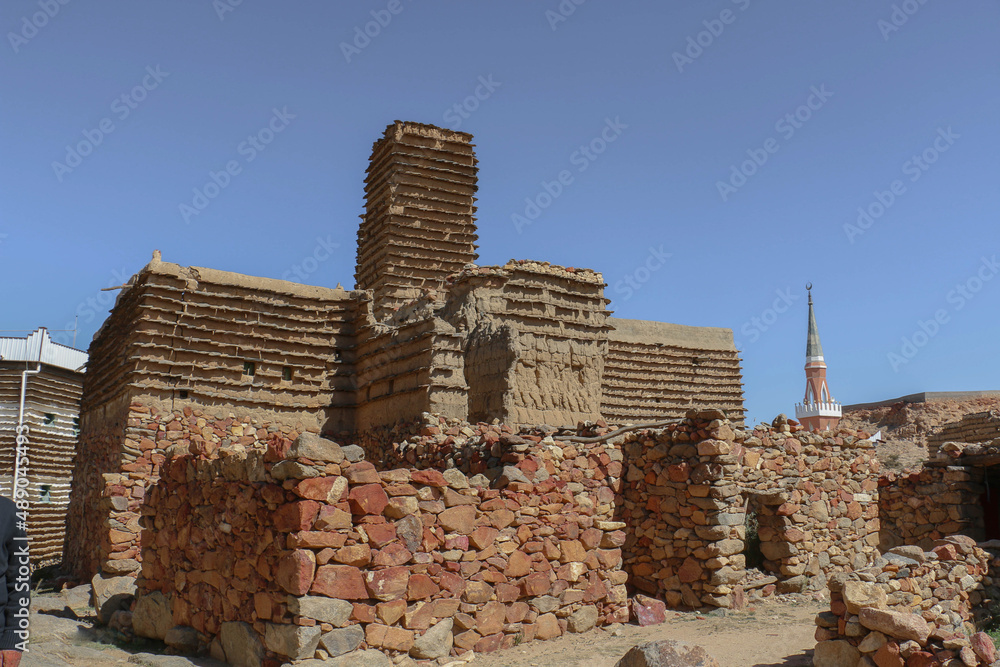 Houses in the highest mountains of the southern region of Saudi Arabia ...
