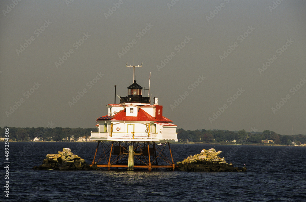 Foto de Thomas Point Shoal Lighthouse in the Chesapeake Bay. Built in ...