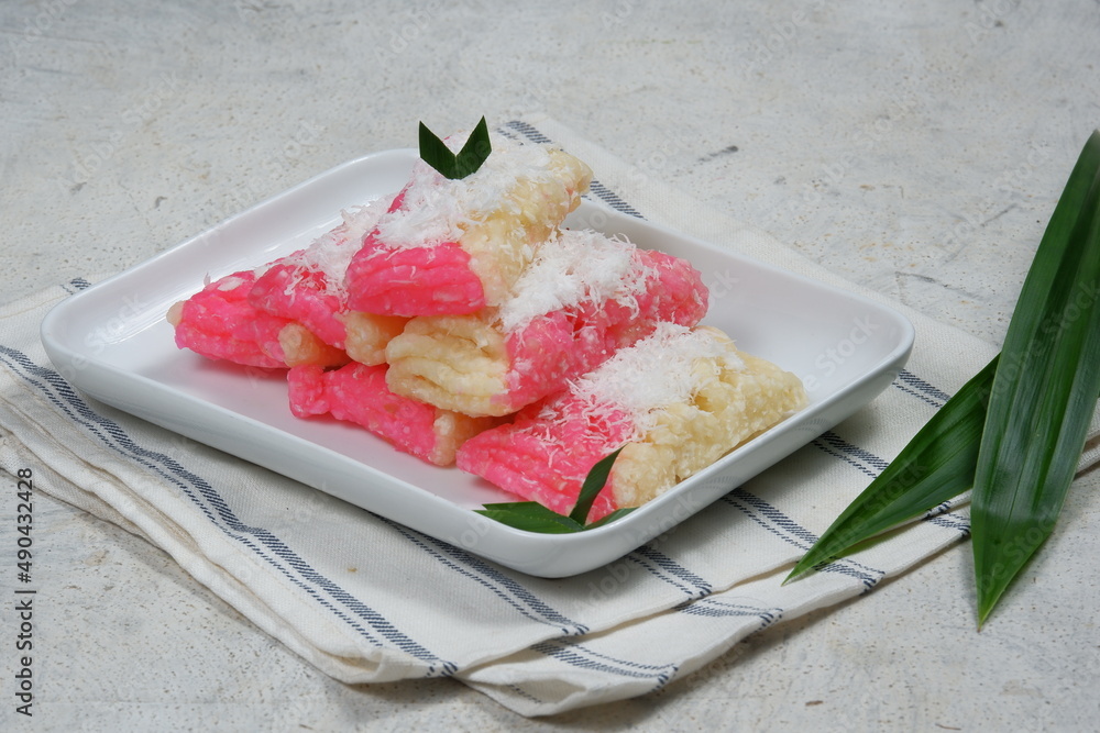 getuk lindri merah putih, indonesia traditional snack food,to celebrate ...