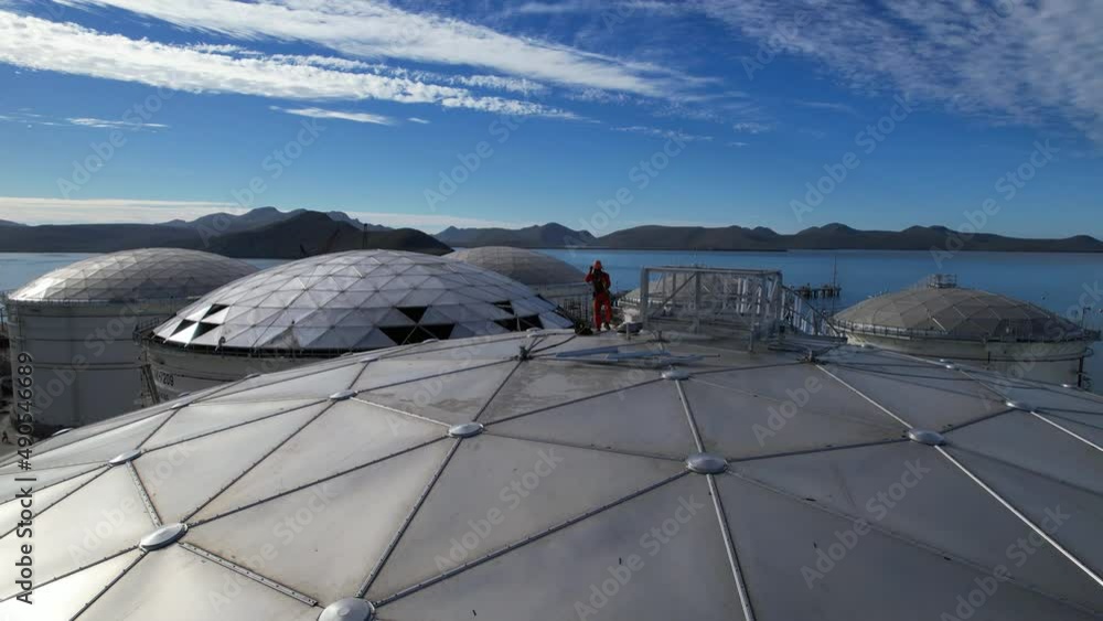 Work at height device Fall protection devices for workers to ensure ...