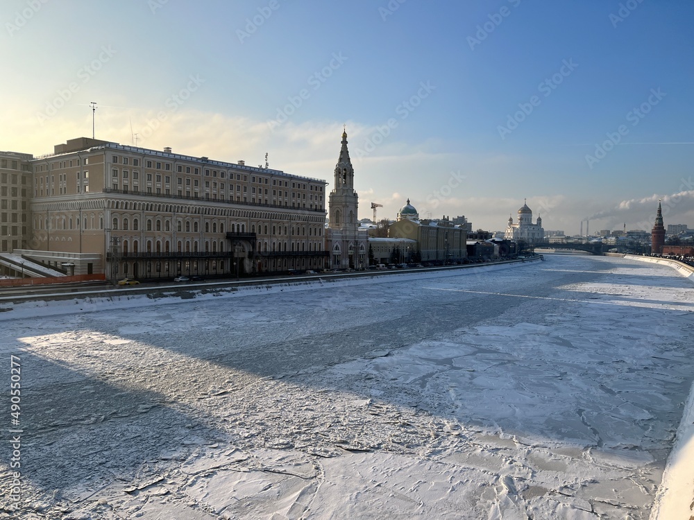 Moskva river covered with thick ice. Landmarks of Moscow. Season ...