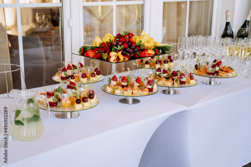 Drinks Buffet Desserts