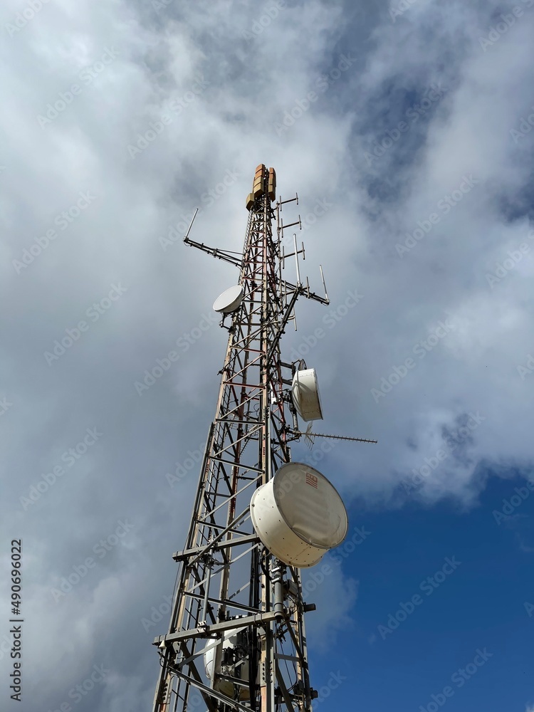 Telecommunication and mobile network infrastructure with two cell site ...