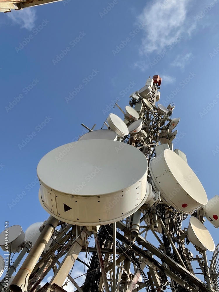 Telecommunication and mobile network infrastructure with two cell site ...