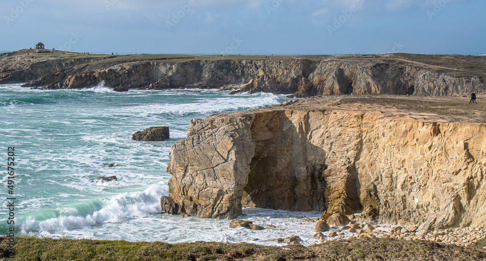 Quiberon:Arche du Port Blanc and Côte Sauvage, located on the west ...