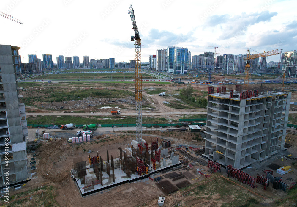 Foundation slab for monolithic reinforced skyscraper. Preparing ...