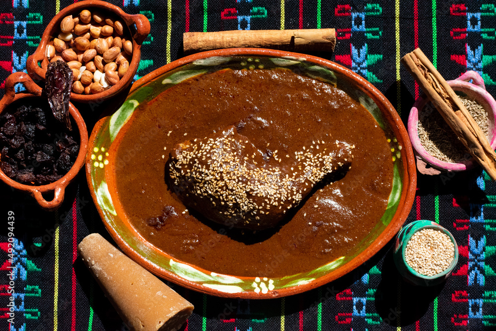 Foto de Main ingredients of the Mole Poblano, typical dish of the State ...