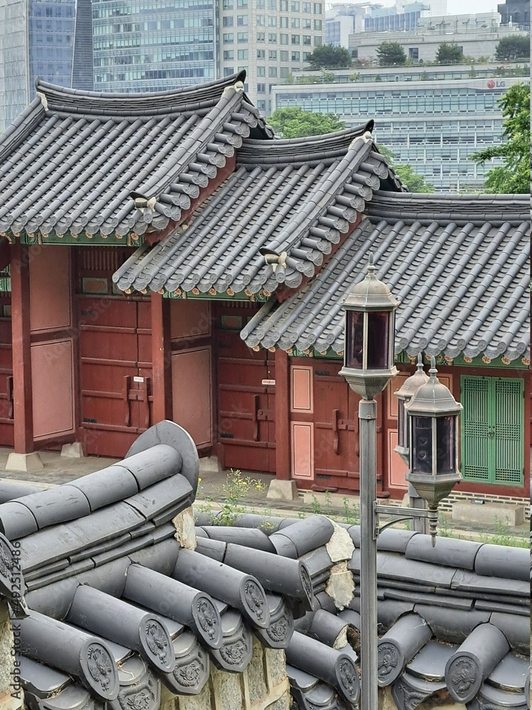 Gyeonghuigung Palace from Chosun dynasty in the downtown, Seoul Stock ...