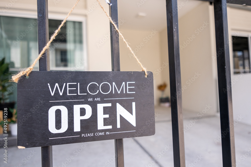 sign open and closed in restaurant for lockdown ideas unlock freedom tourist travel for ...