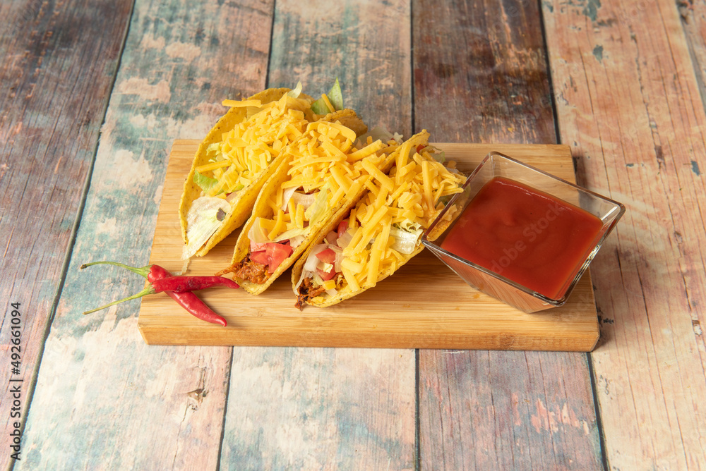 Cochinita pibil is a stew corresponding to the gastronomy of Yucatan ...