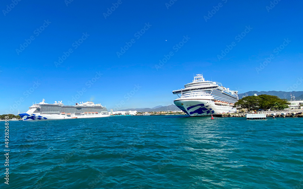 Majestic Princess and Emerald Princess Cruise Ships operated by ...