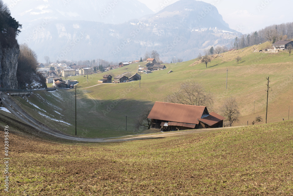 Lucerne-Lake Lucerne Region is looking forward to your visit. Snowy ...