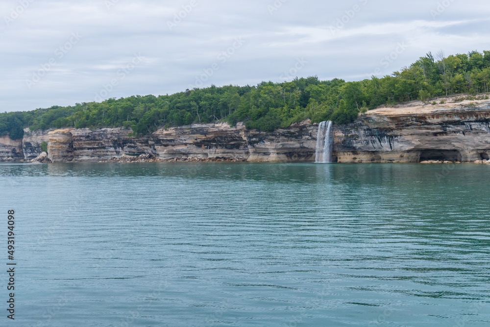 Spray Falls, waterfall at Pictured Rocks National Lakeshore, Upper ...