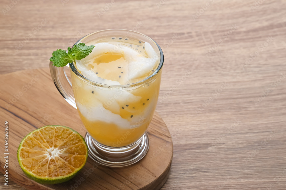 Es Kelapa Jeruk, a typical Indonesian drink made from fresh oranges ...