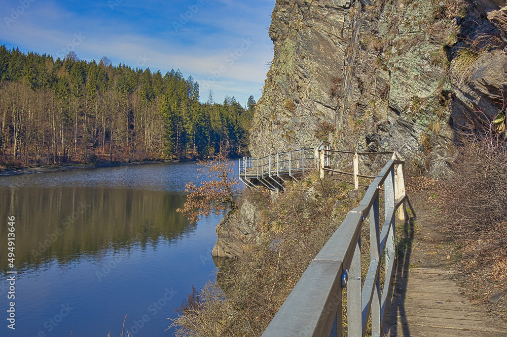 Wanderweg am Koberfelsen, Bleichlochtalsperre, Saale Stausee, Thüringen ...