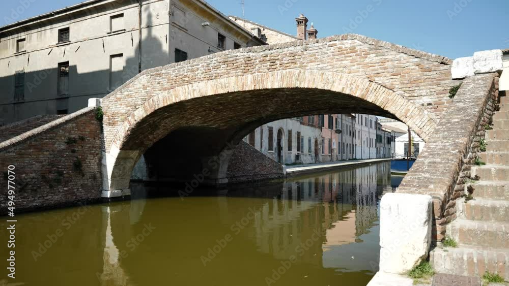 Vidéo Stock Comacchio, Ferrara - March 2022 - the "little Venice", a ...