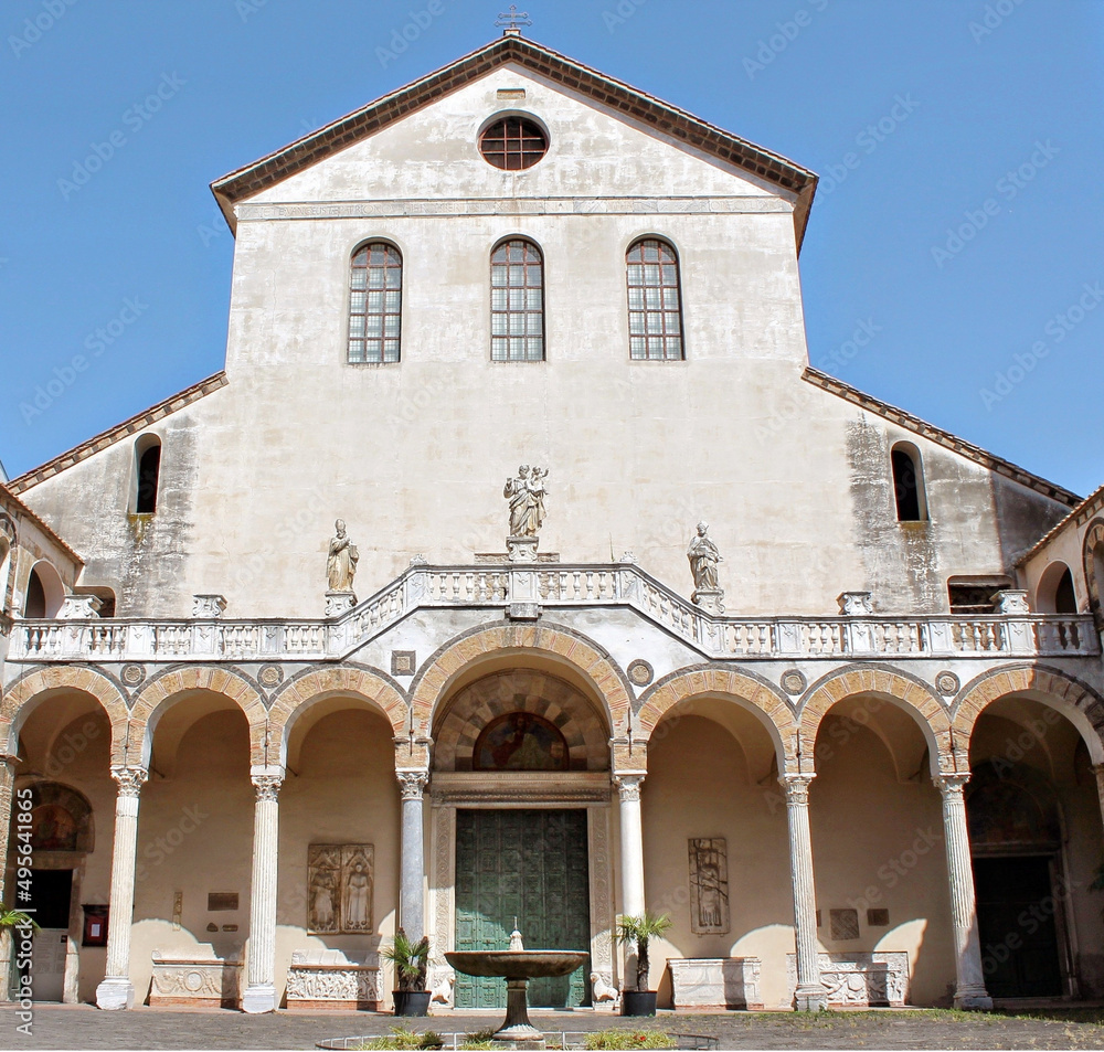 Cattedrale di Santa Maria degli Angeli, San Matteo e San Gregorio VII ...