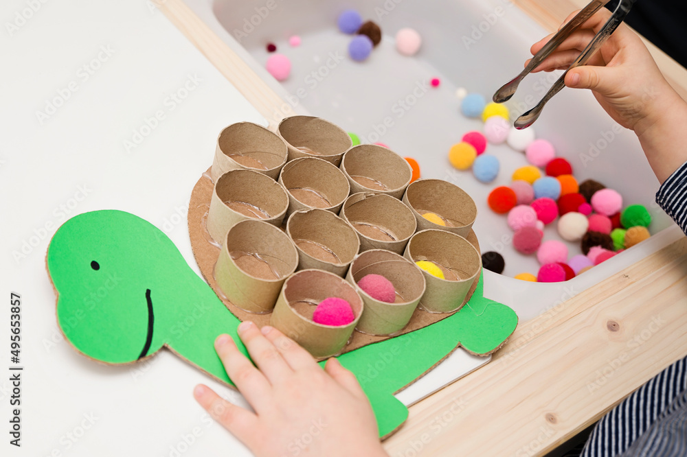 Happy turtle. Sorting game for toddlers. Fill cells with pompoms. Early ... Happy turtle. Sorting game for toddlers. Fill cells with pompoms. Early ...