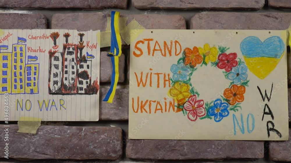 Ukrainian children's drawings for peace against the 2022 Russo ...