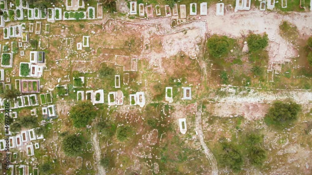 Muslim cemetery. Old islamic graveyard with tombstones and grave ...