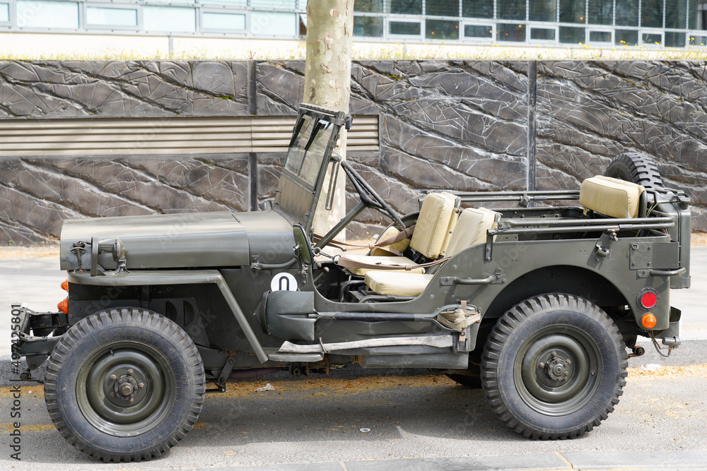 jeep willys side profile view from US 4x4 Army Truck All terrain car ...