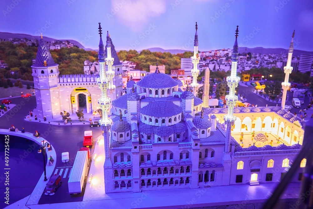 ISTANBUL, TURKEY - NOVEMBER 27, 2021: Lego Discovery Center at the ...