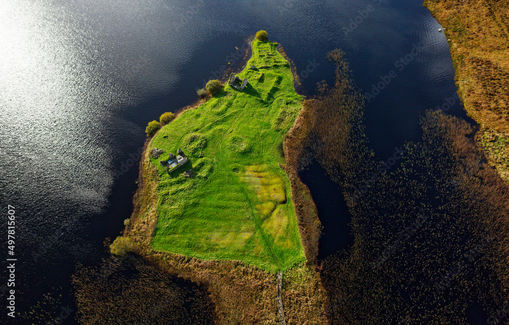 Finlaggan loch, ancient seat of Lords of the Isles and Clan Donald ...