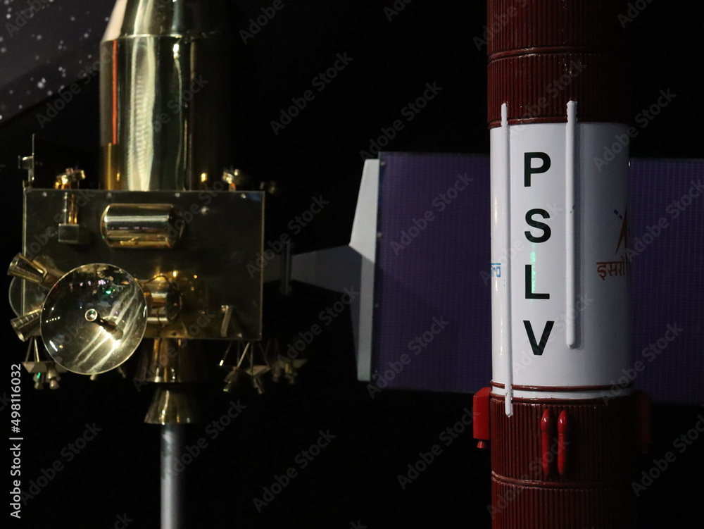 Foto de Delhi, India- March 31 2022: PSLV rocket launcher and low orbit ...