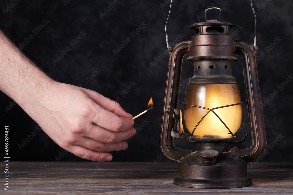 Old Gas Lantern Lights