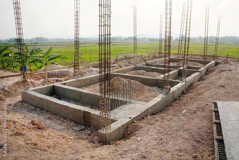 Ground beams for the foundations of buildings with reinforced concrete ...