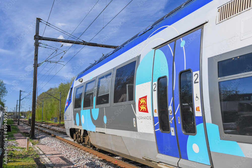 Passage de Ter en unité multiple sur la ligne Paris-Rouen-Le Havre ...