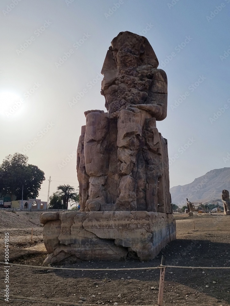 Colossi of Memnon, massive stone statue of the Pharaoh Amenhotep III ...