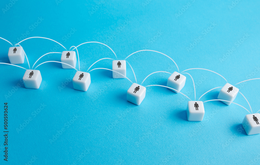 Exchange of information and experience through communication chains of ...