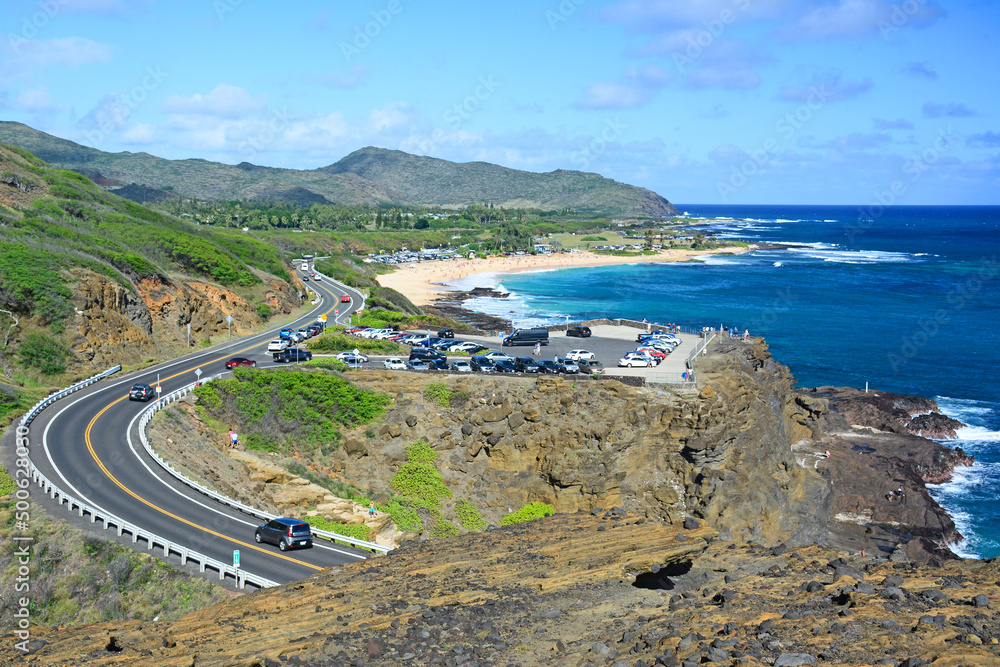 Ocean view along coastline near Sandys Beach and Halona cove on east ...